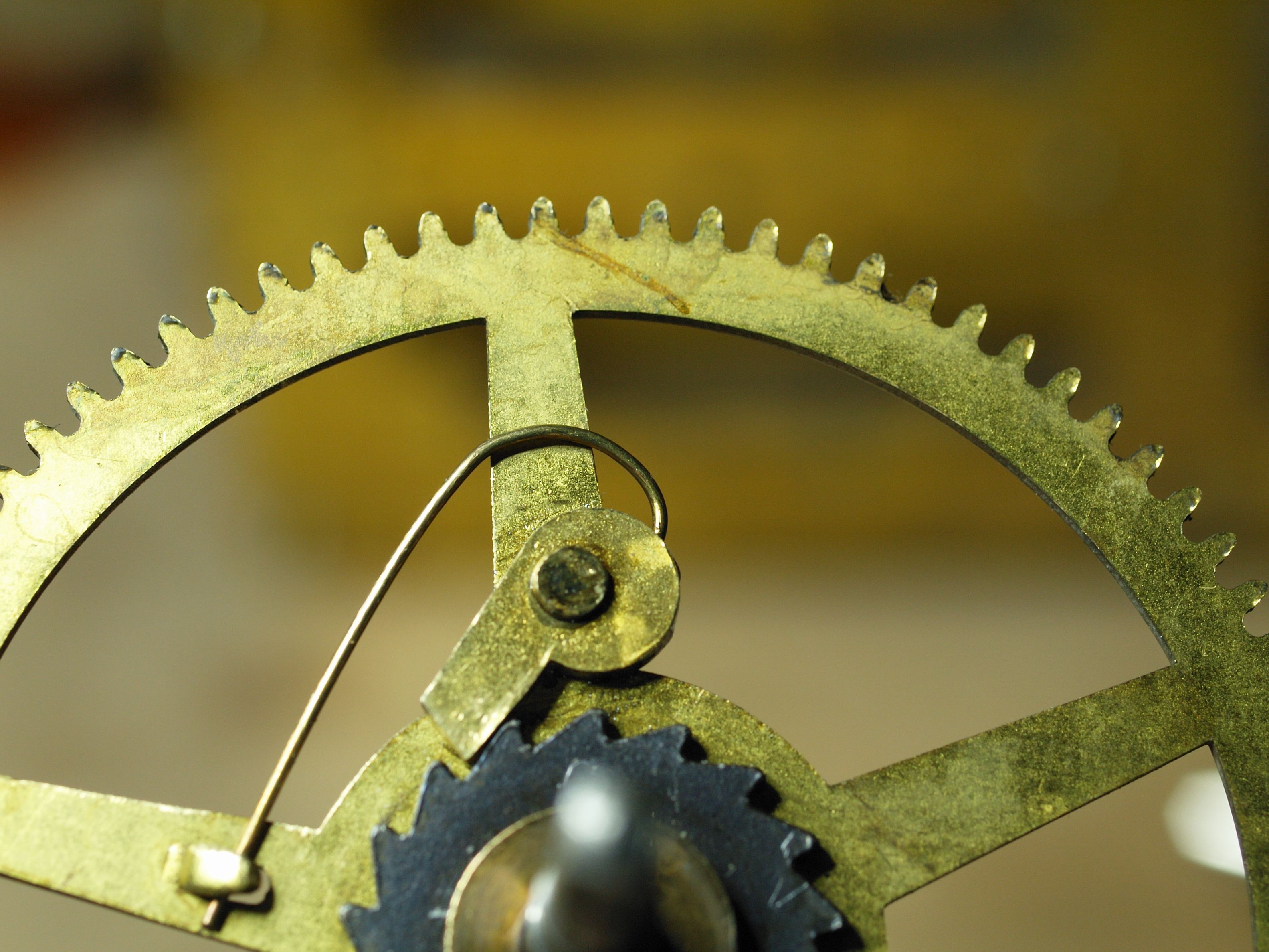 Over-winding a clock is a myth – Antique and Vintage Mechanical Clocks