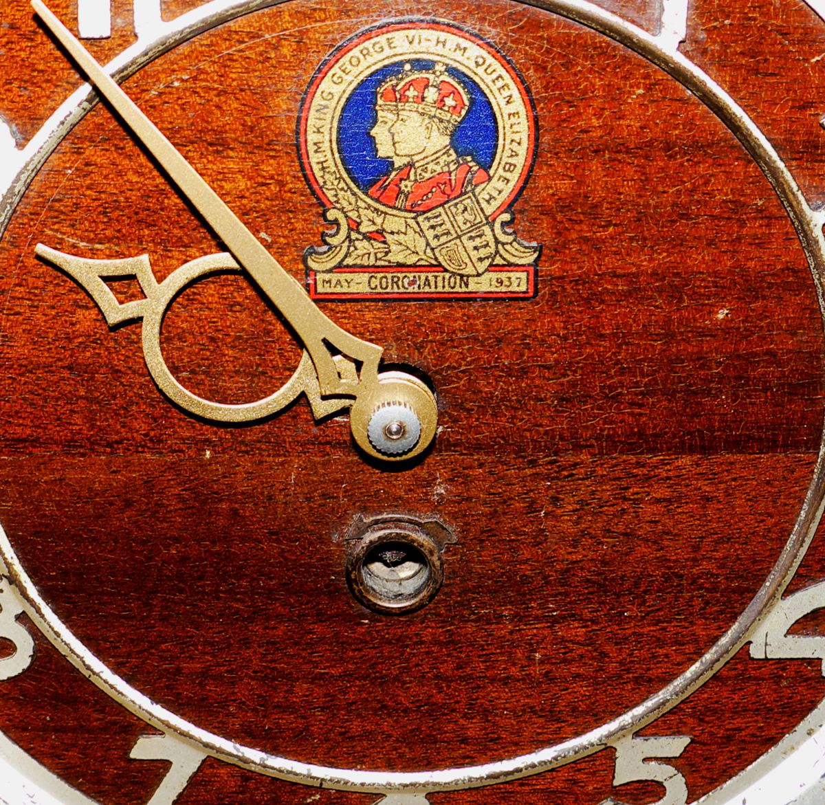 Stubborn little plate clock movement – Antique and Vintage Clocks