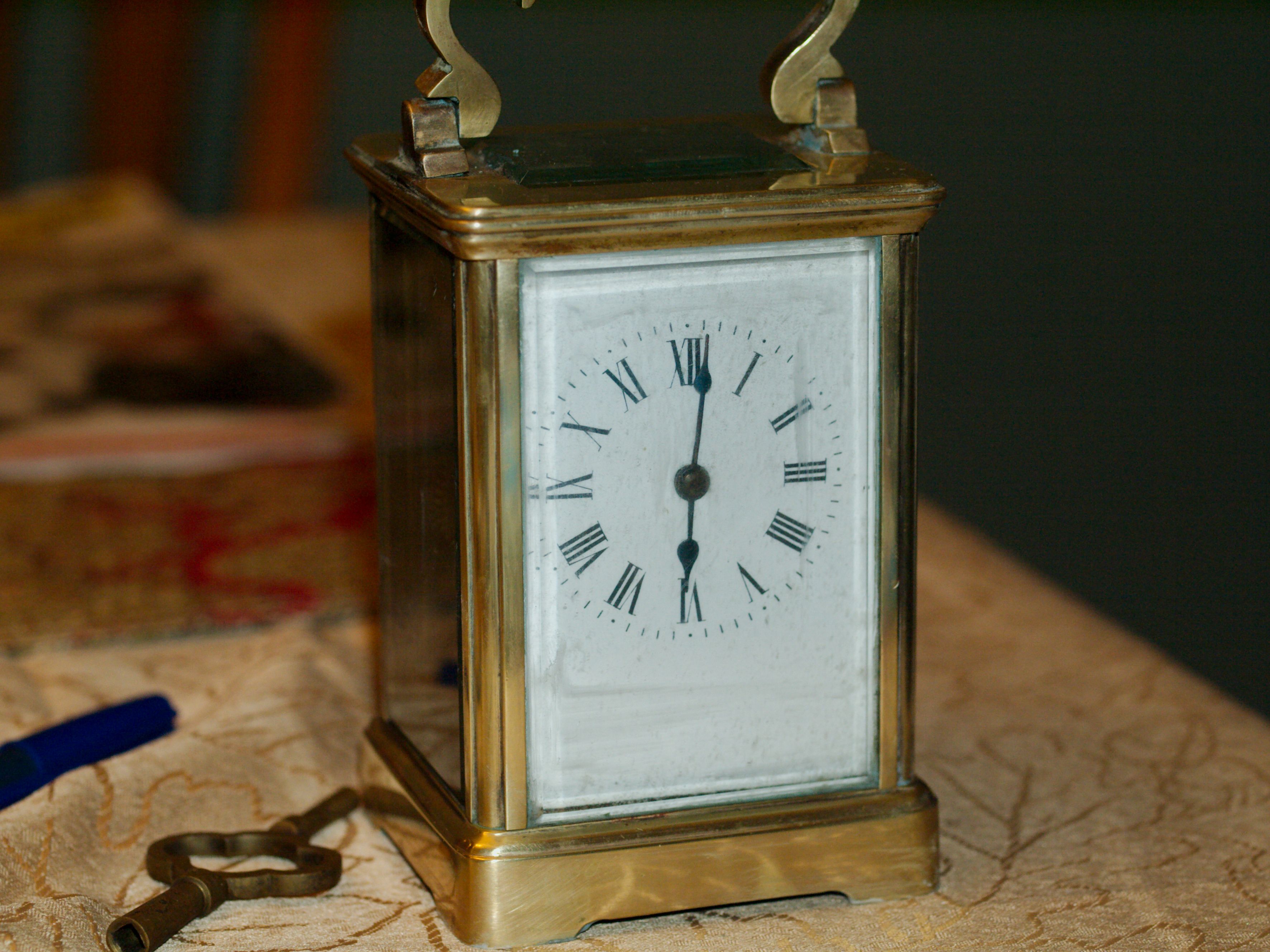 The French Carriage clock – Antique and Vintage Mechanical Clocks