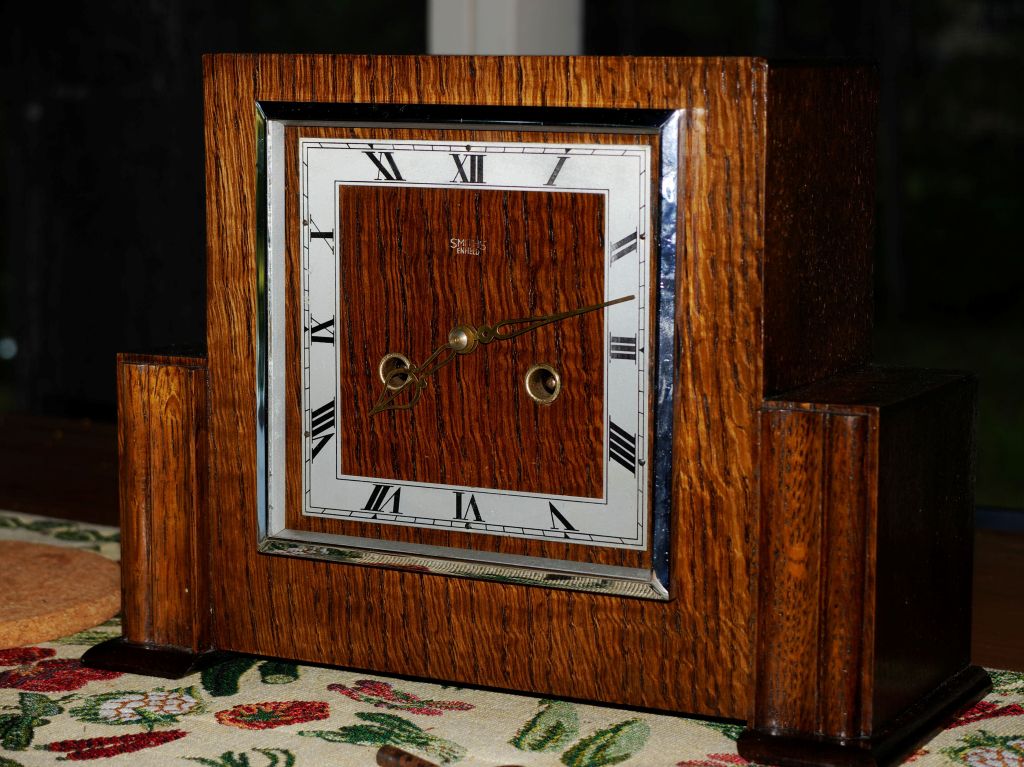 How to oil your mechanical clock – Antique and Vintage Mechanical Clocks