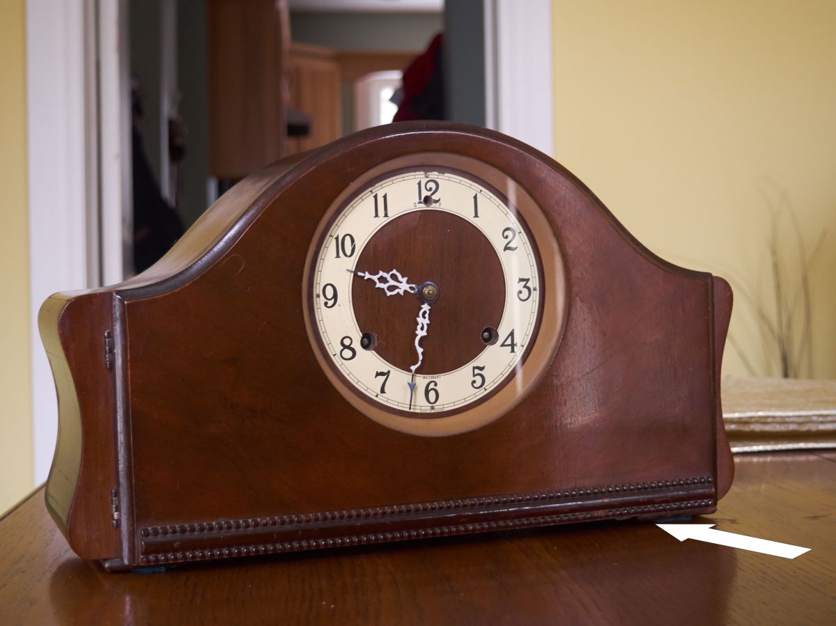 Dry home and clock case issues – Antique and Vintage Clocks