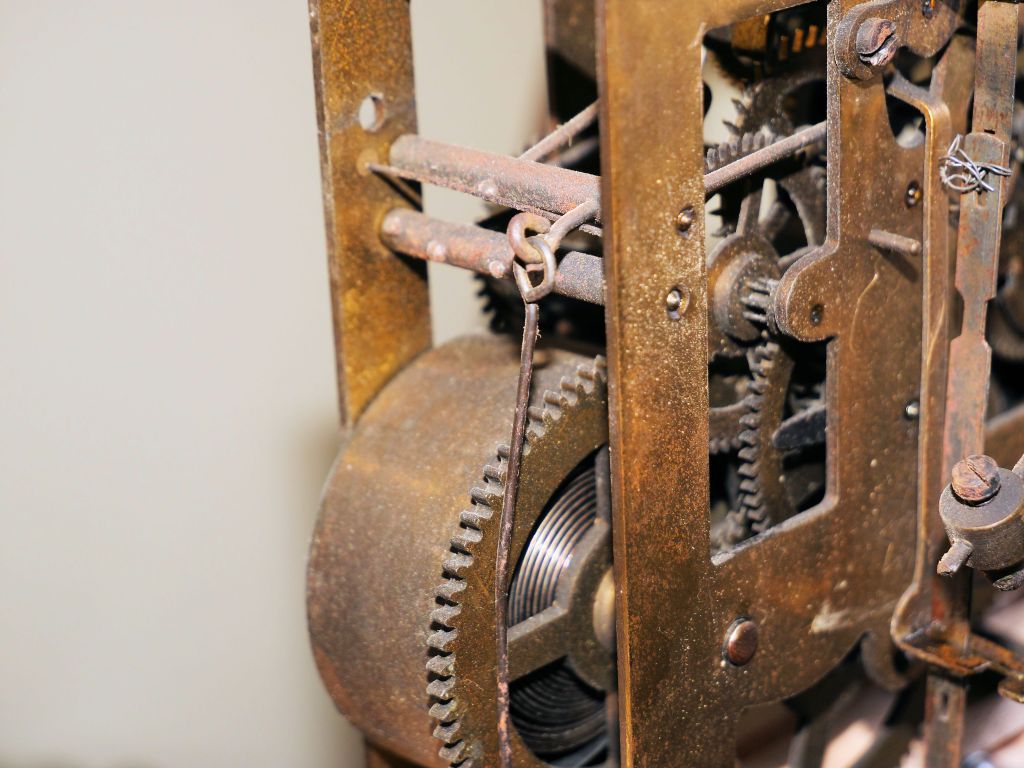 So you want to fix a mechanical clock – Part II – advanced tools ...