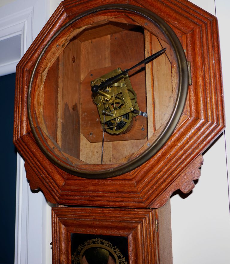 Echoes of Time: The Ansonia Wall Clock That Waited Fifty Years to Tick ...