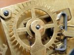 How does a mechanical clock work? – Antique and Vintage Mechanical Clocks