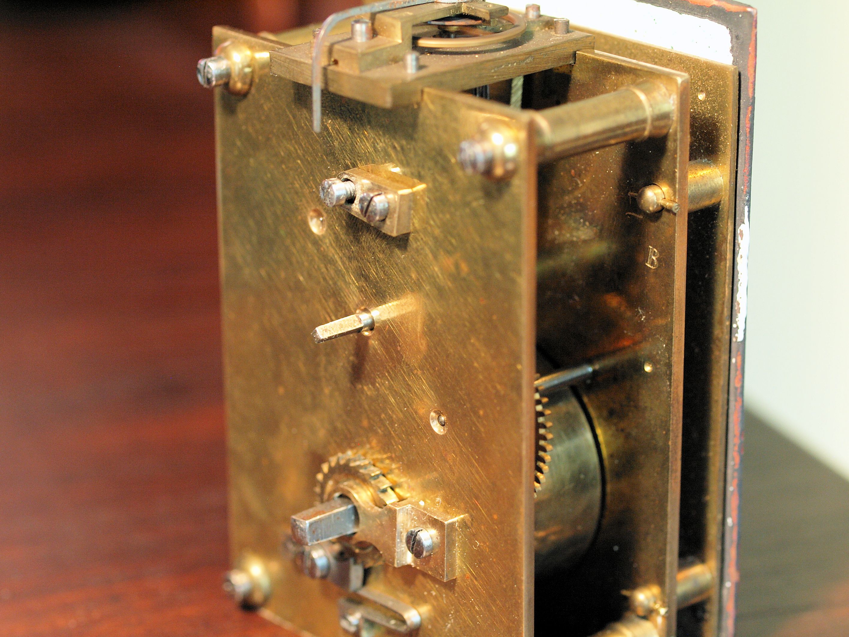French Carriage Clock – servicing – Antique and Vintage Mechanical Clocks