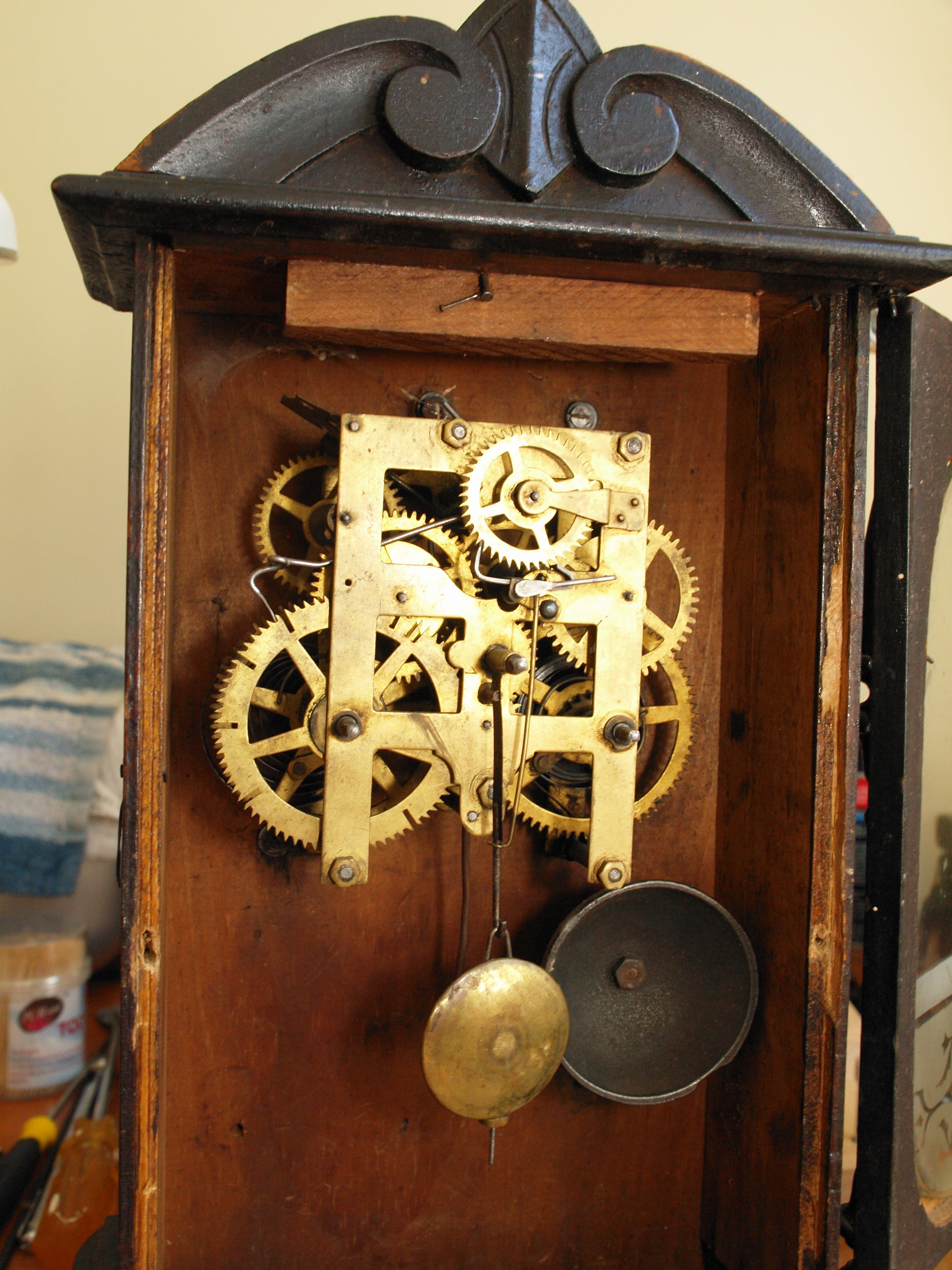 Canada Clock Co. – a cottage clock from the early 1880s – Antique and ...