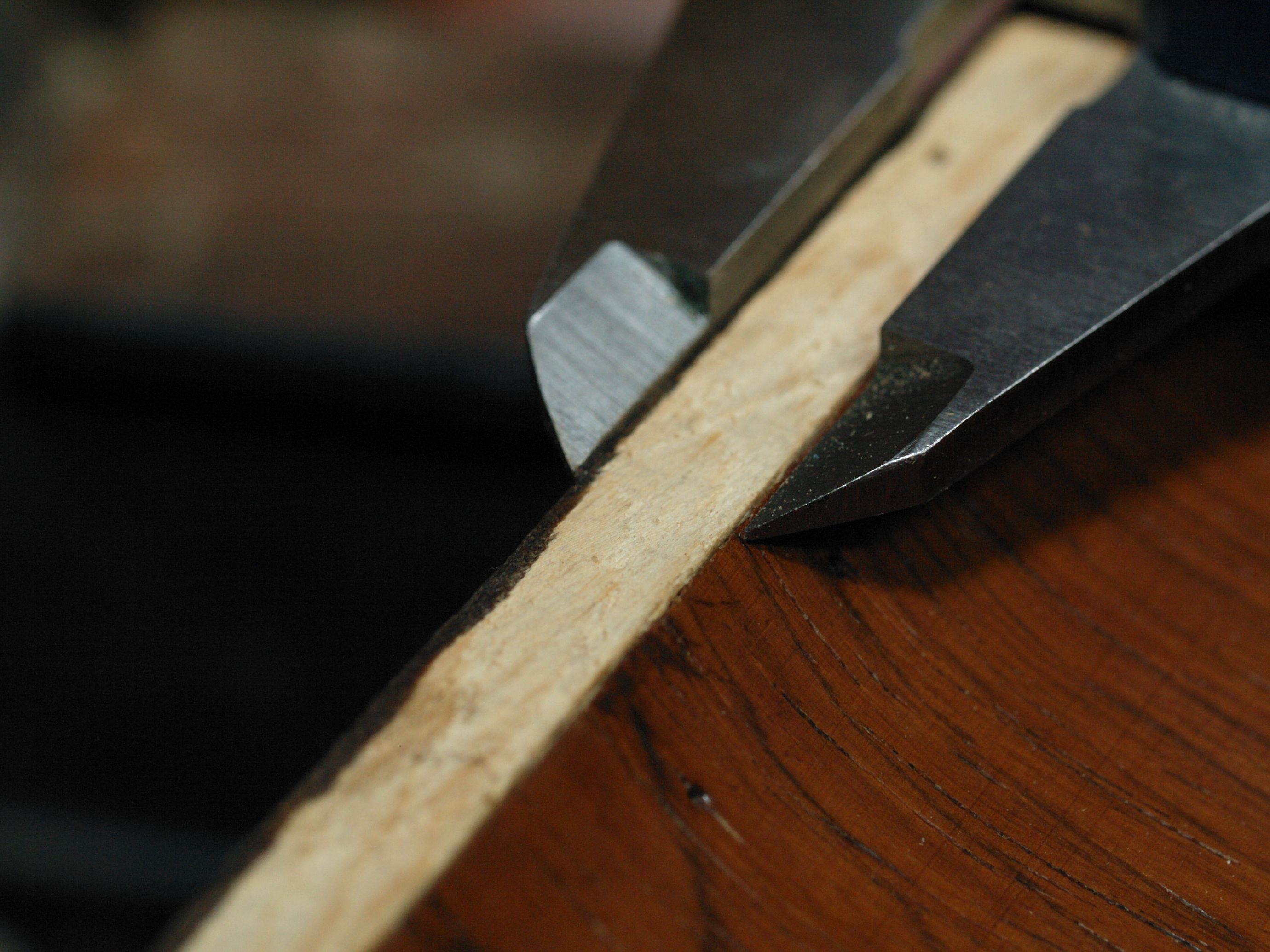 The art of veneering – Part II – veneer work – Antique and Vintage ...