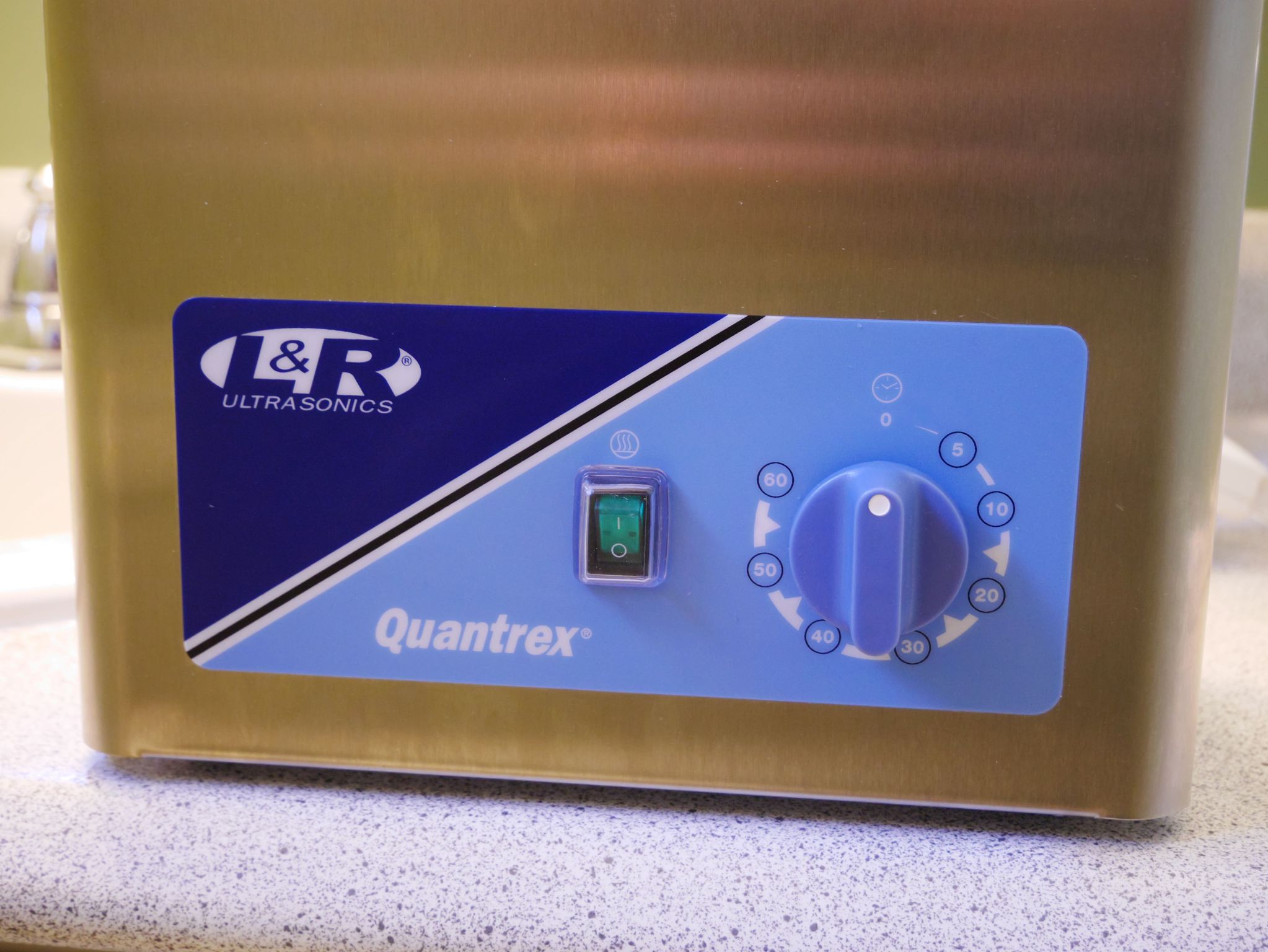 Cleaning an antique/vintage clock movement – Ron’s method – Antique and ...