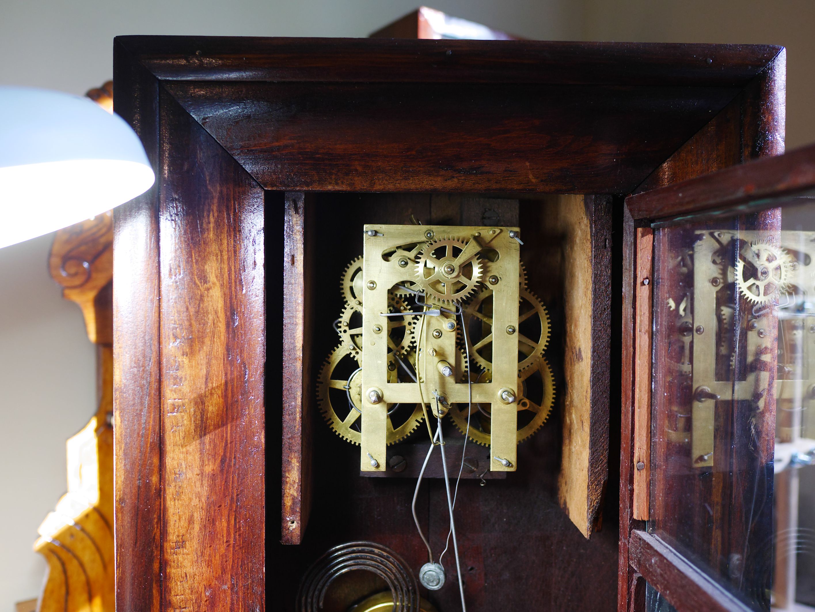 New Haven – servicing a 30 hour spring-driven clock movement – Antique ...