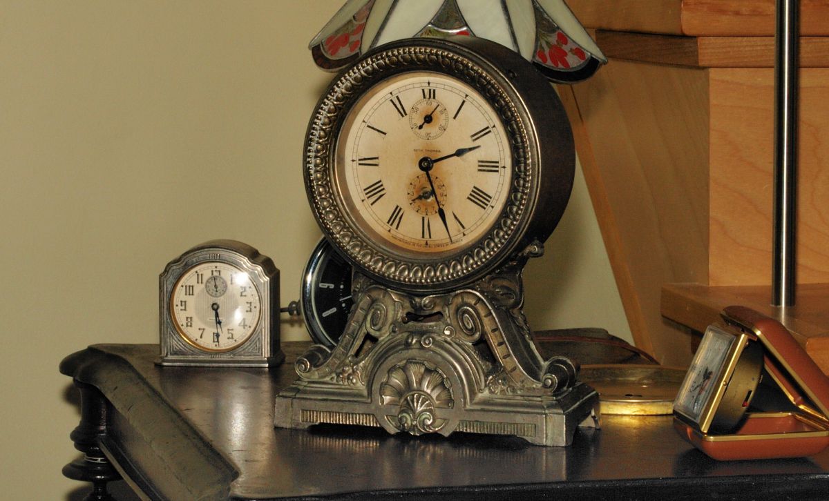 Seth Thomas Alarm Clock – big and ugly but I like it – Antique and ...