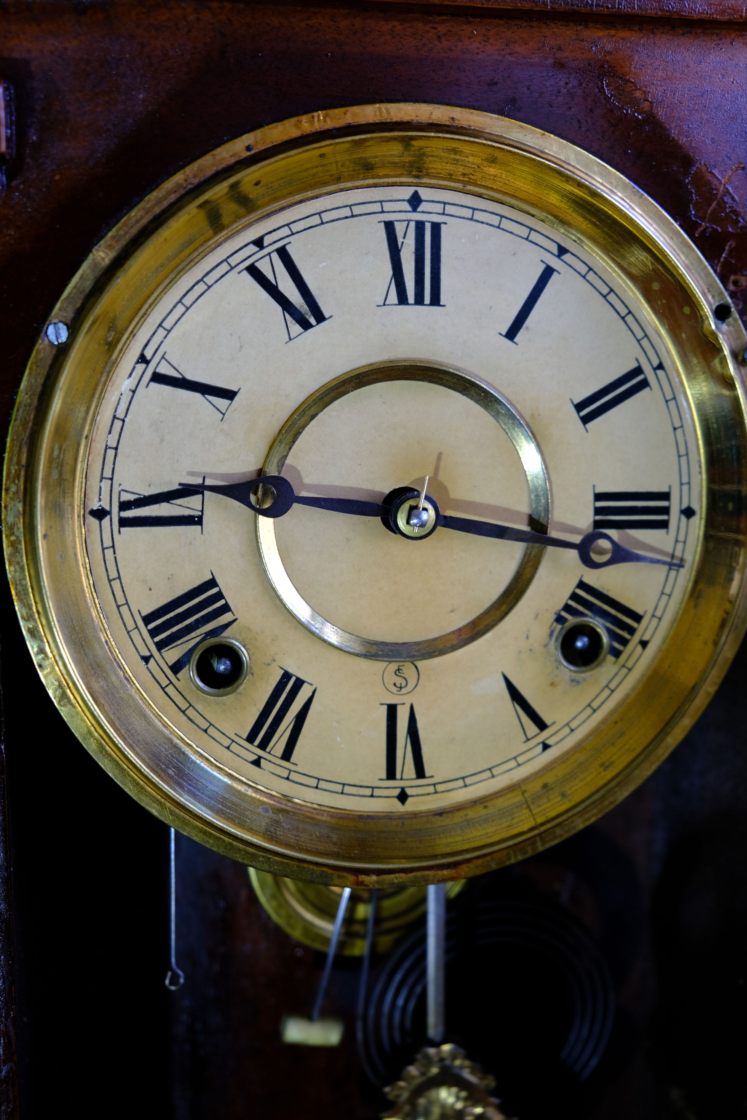 E Ingraham Mystic parlour clock – Antique and Vintage Mechanical Clocks