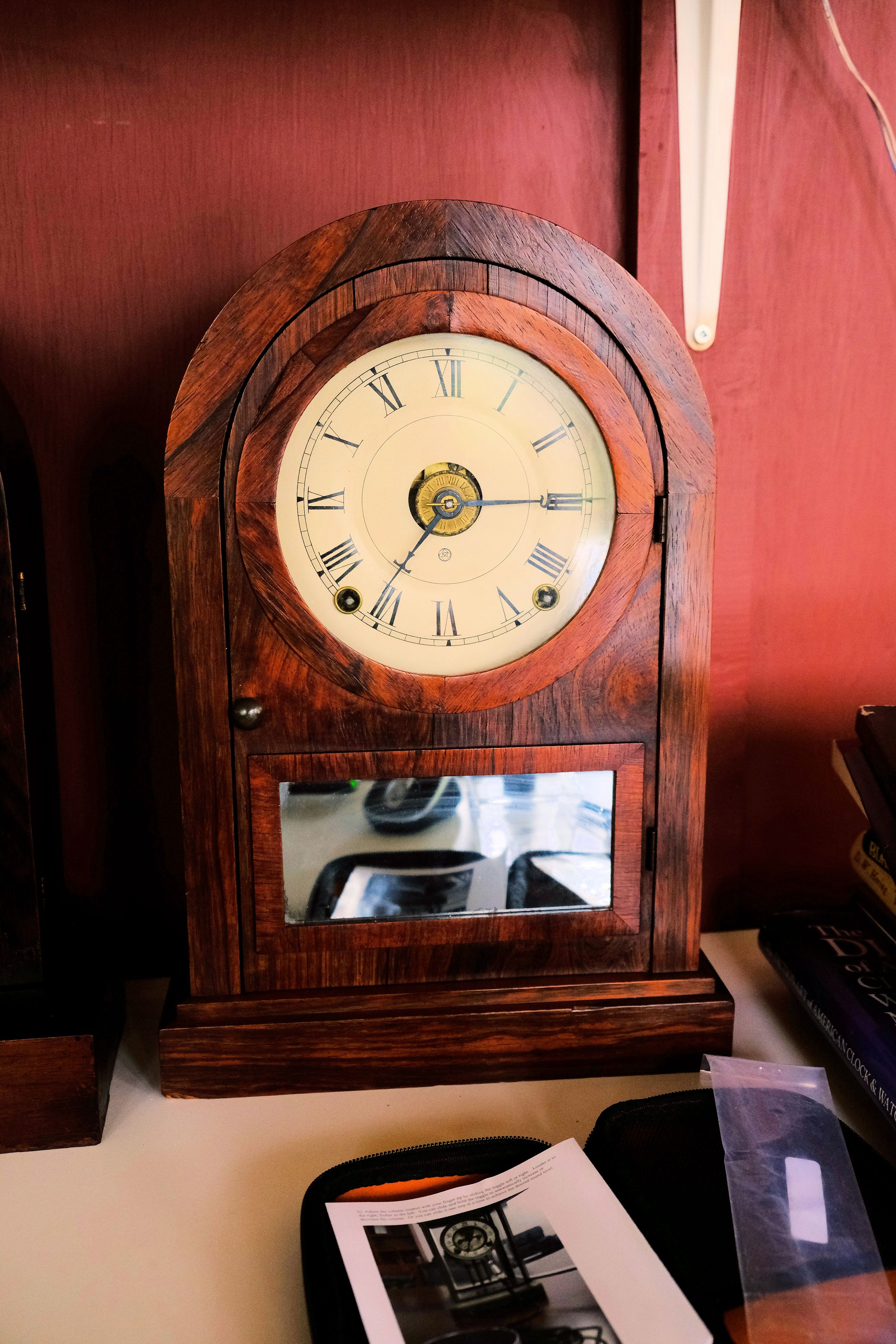 Seth Thomas round top cottage clock – Antique and Vintage Mechanical Clocks