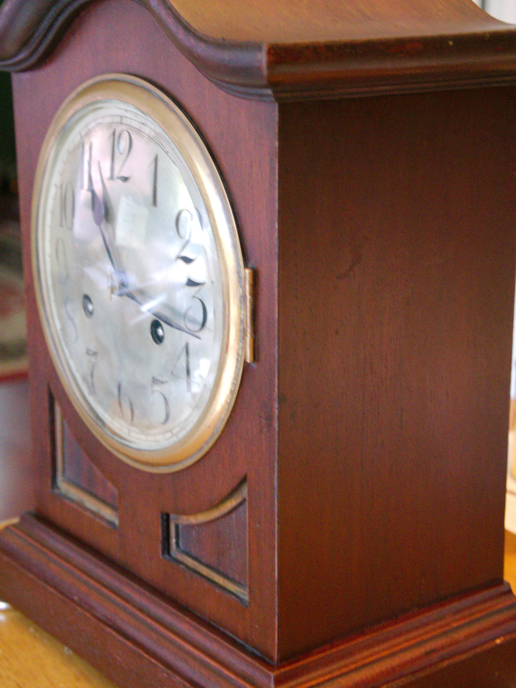 Junghans bracket clock – first look – Antique and Vintage Mechanical Clocks