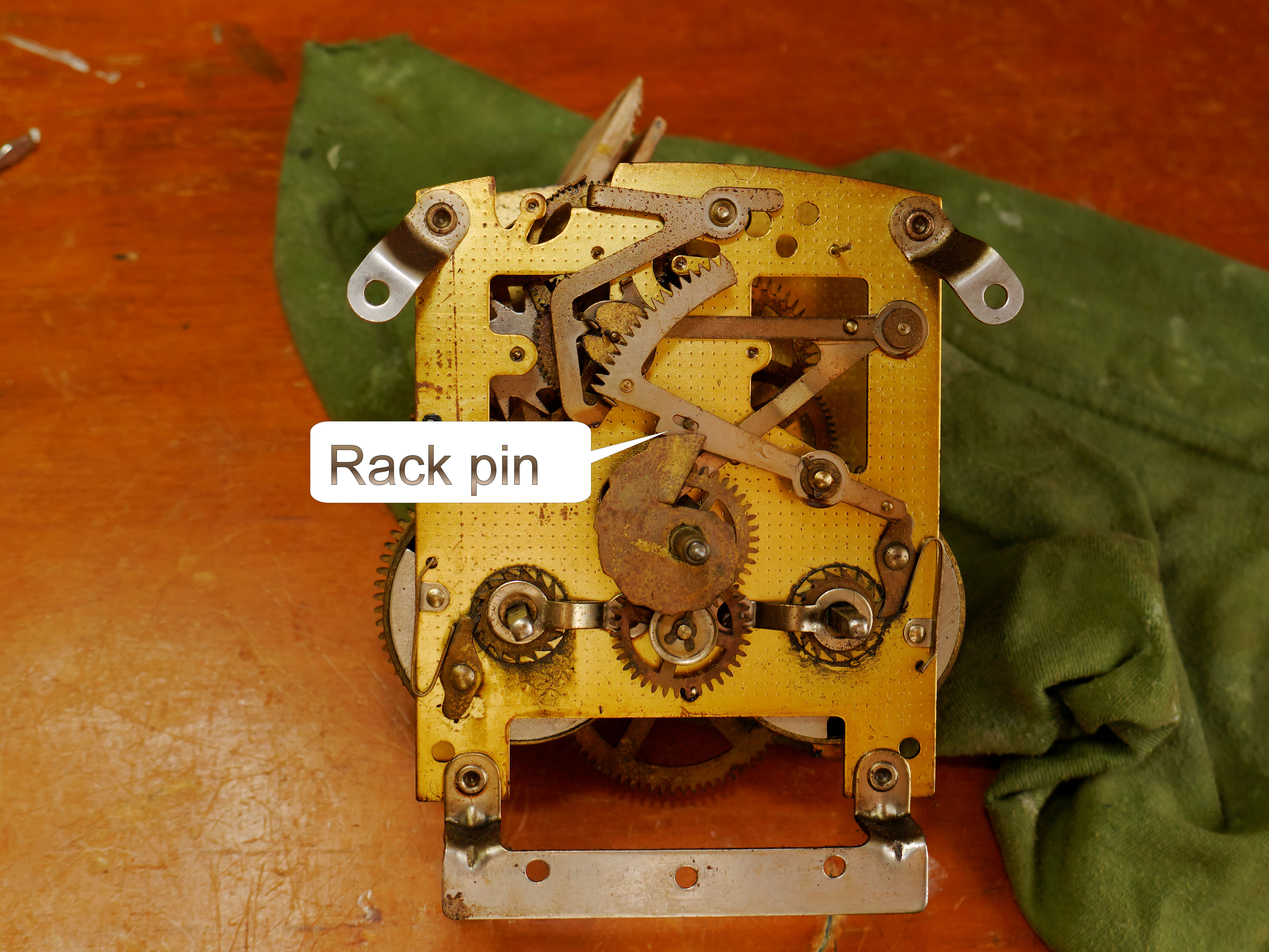 Adjustments to a Smiths Enfield mantel clock – Antique and Vintage ...