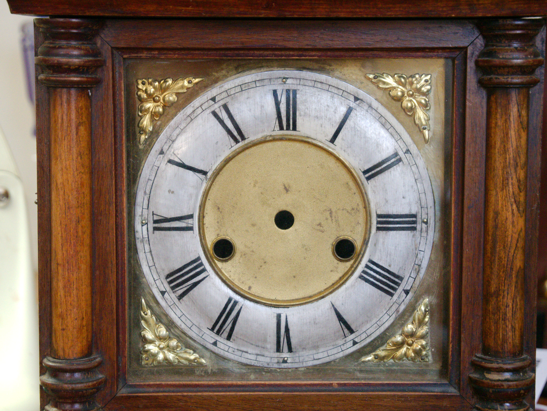 HAC/HAU shelf clock is attractive but the dial needs work – Antique and ...