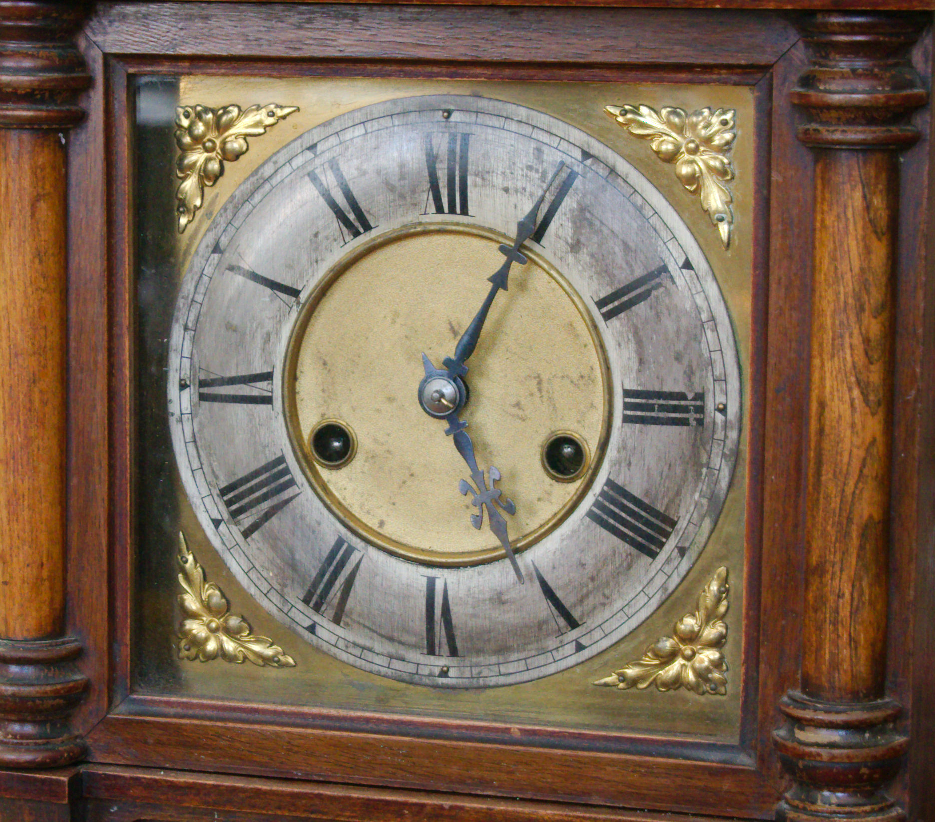 HAC/HAU shelf clock is attractive but the dial needs work – Antique and ...