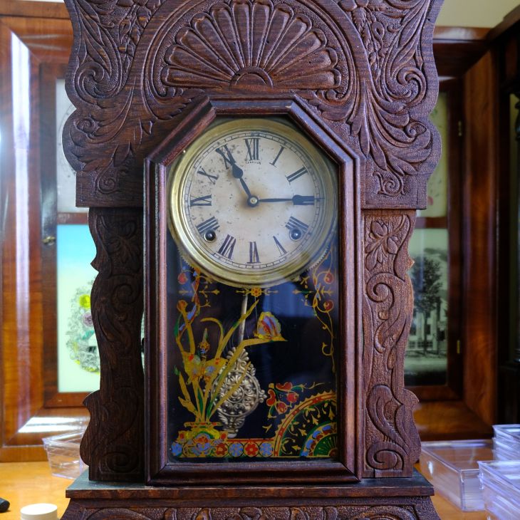 Gilbert – Antique and Vintage Mechanical Clocks