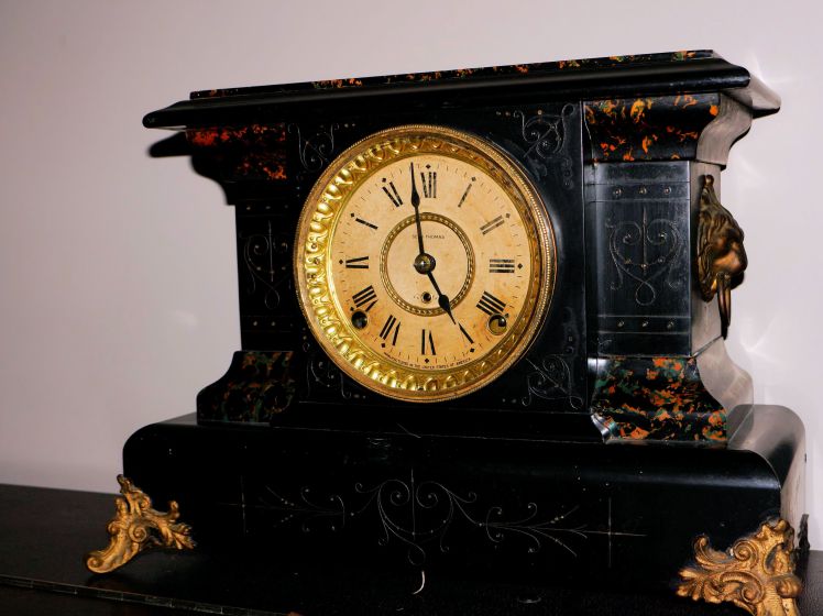 How to Keep Your Clock In Beat – Antique and Vintage Mechanical Clocks