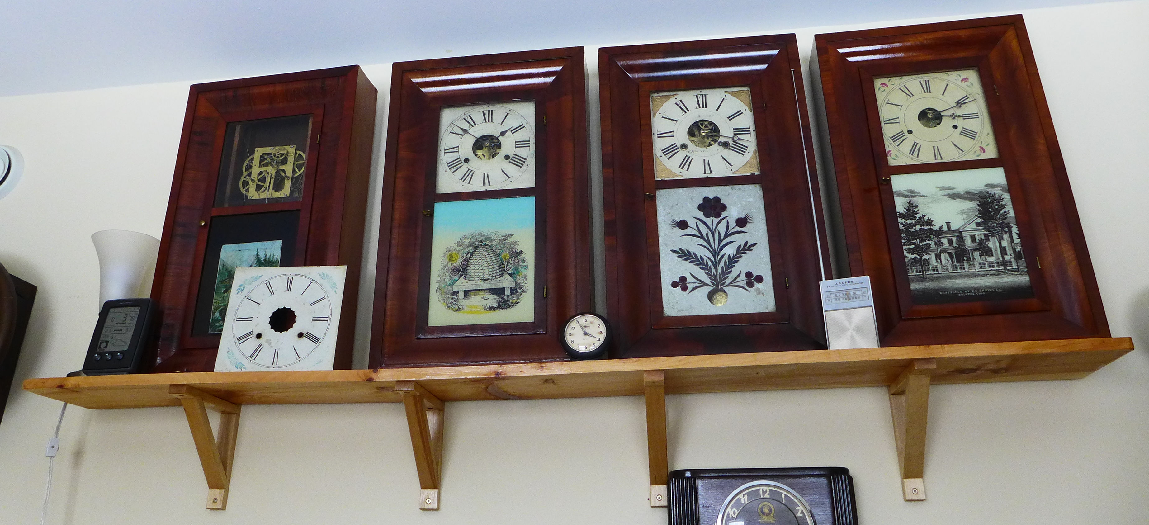 Gilbert – Antique and Vintage Mechanical Clocks