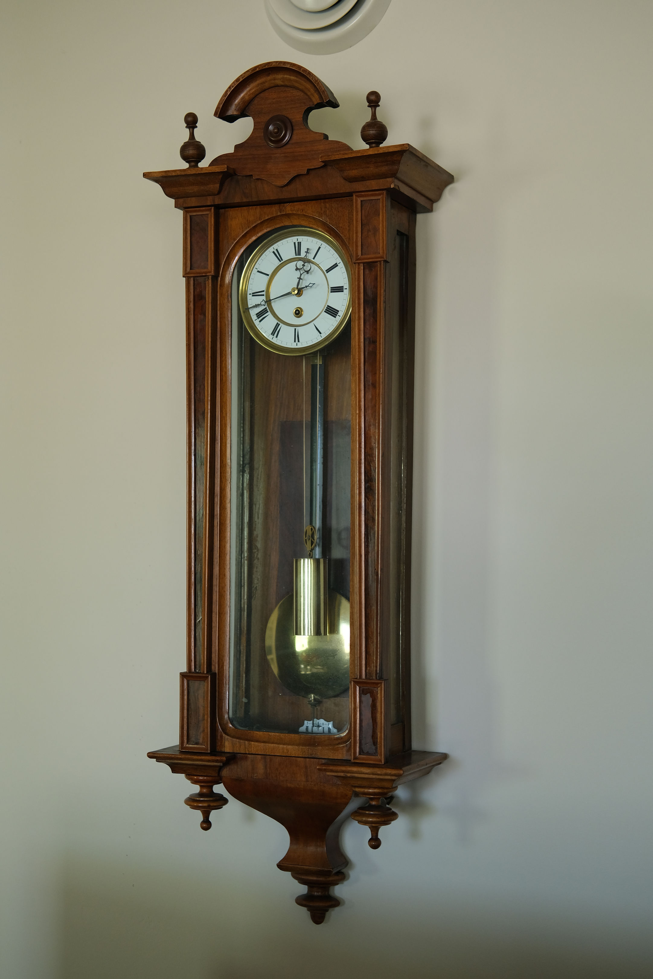 The Quirky Charm of a Vienna Regulator Clock – Antique and Vintage ...