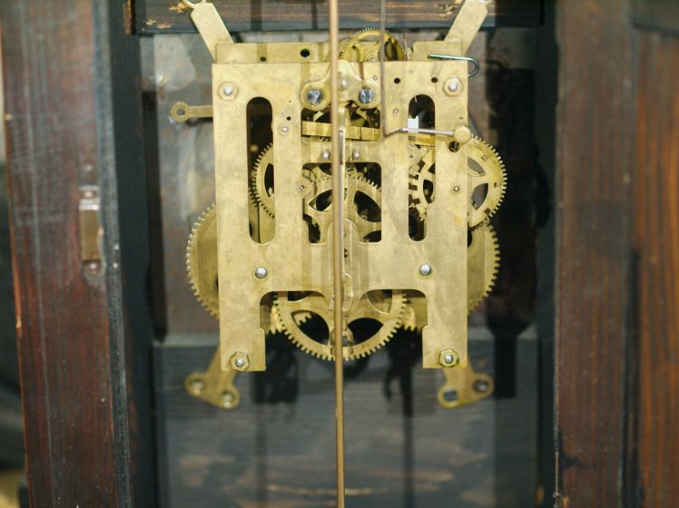 Hamburg Amerikanische Uhrenfabrik: The Clock Company with an Alias ...