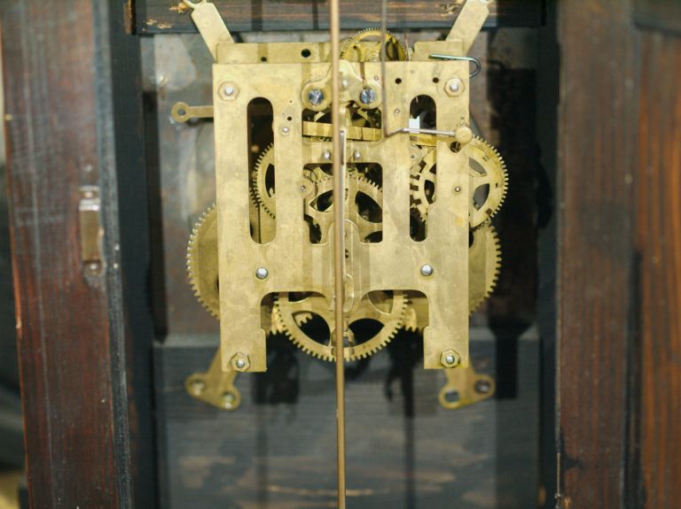 Hamburg Amerikanische Uhrenfabrik: The Clock Company with an Alias ...