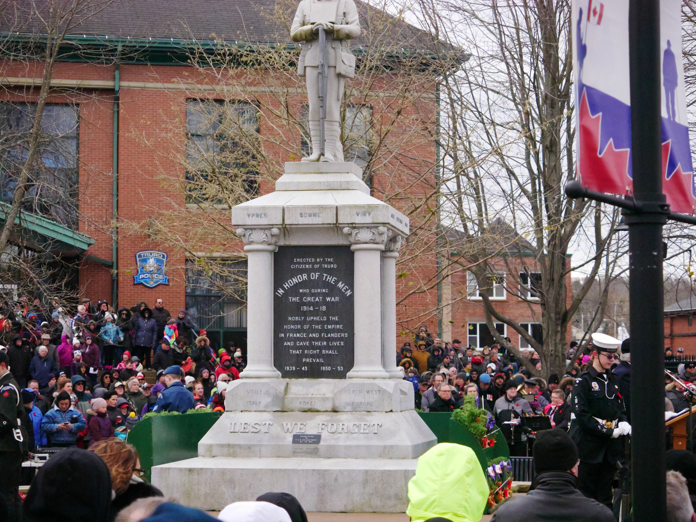 Remembrance Day | A Time For Reflection – Antique and Vintage ...